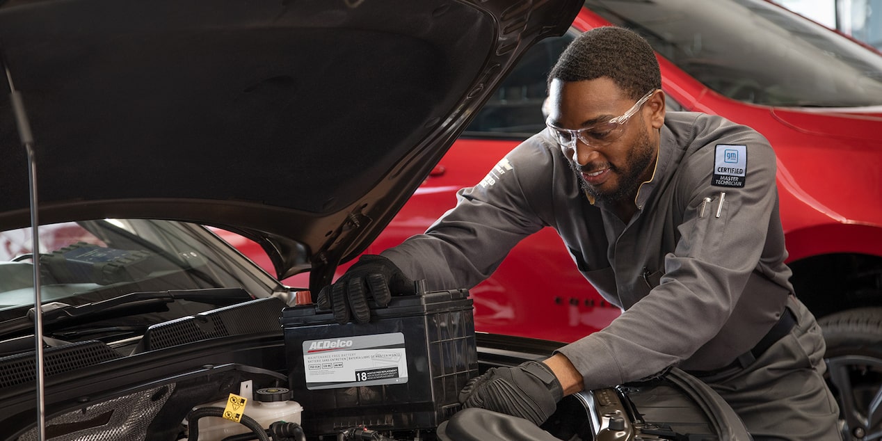 Oil Change Service | Service Department ANDERSON, IN | Ed Martin Chevrolet