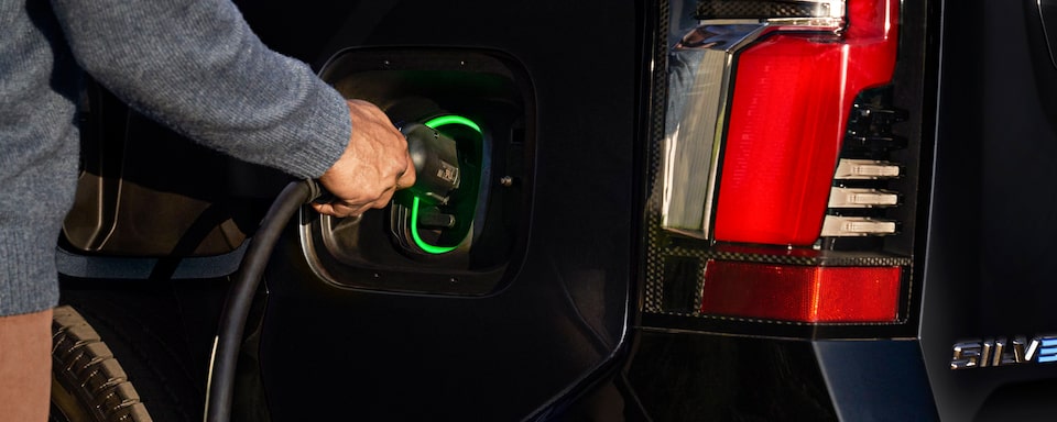 Electric Vehicle Range & Battery | Chevrolet