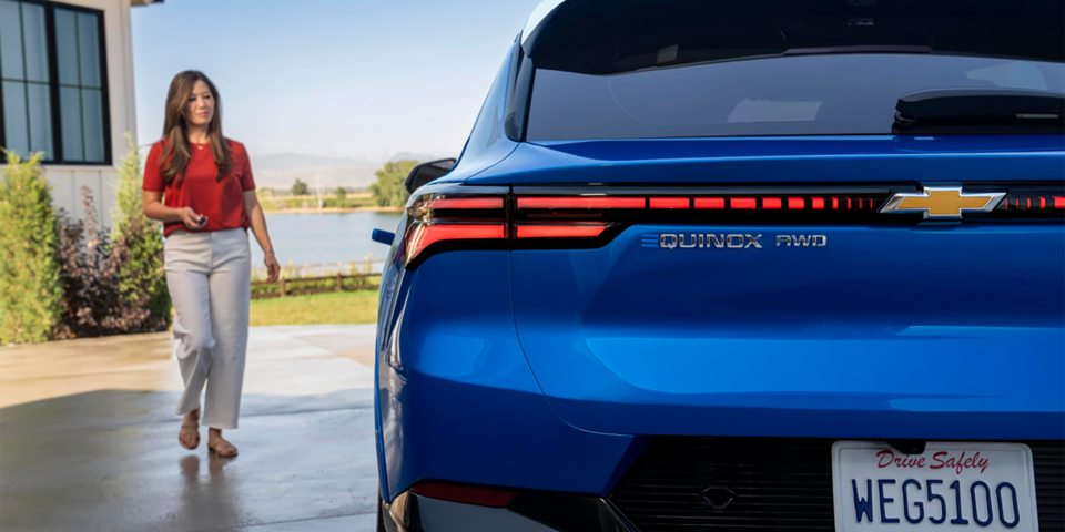 The First-Ever Equinox EV | Electric SUV | Chevrolet