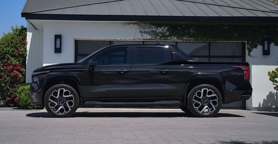 First-Ever Silverado EV: Electric Truck | Chevrolet