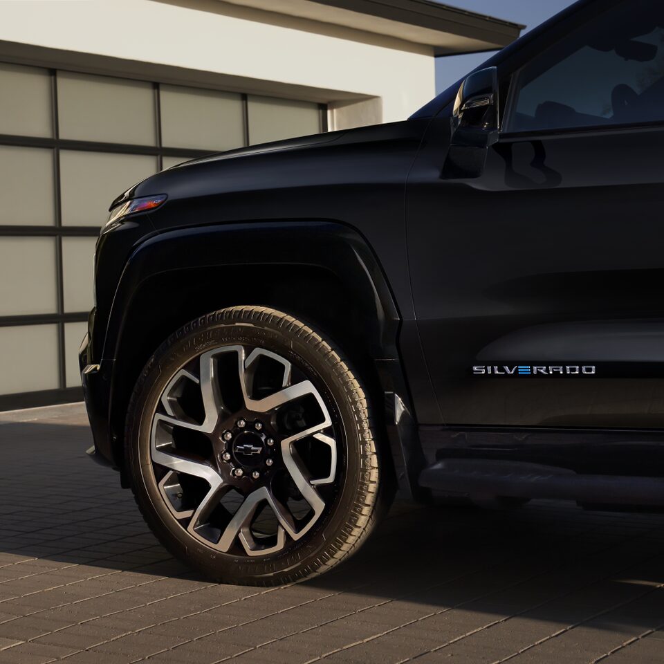 The First-Ever Silverado EV | Electric Truck | Chevrolet