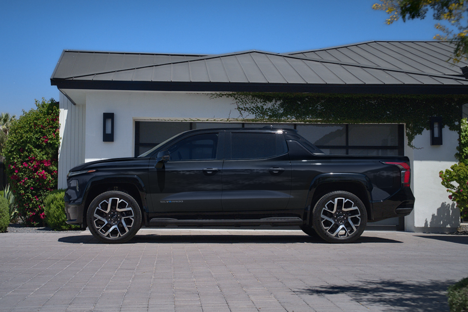 The First-Ever Silverado EV | Electric Truck | Chevrolet