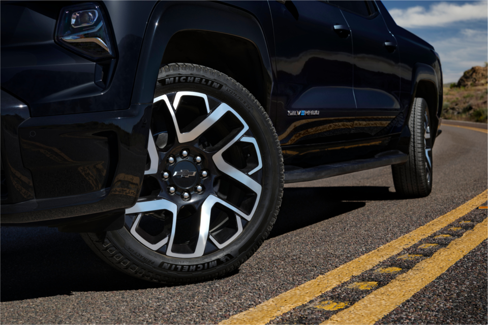 The First-Ever Silverado EV | Electric Truck | Chevrolet