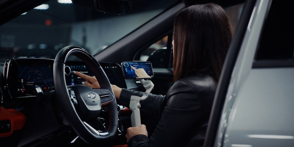 The First-Ever Silverado EV | Electric Truck | Chevrolet