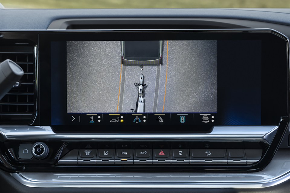 2025 Silverado HD | Commercial Heavy Duty Truck | Chevrolet