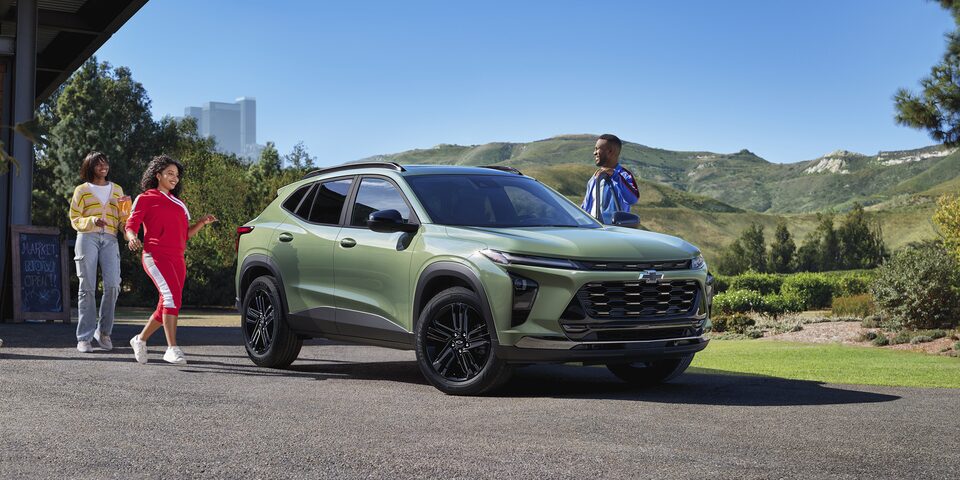 2025 Trax | Compact SUV | Chevrolet